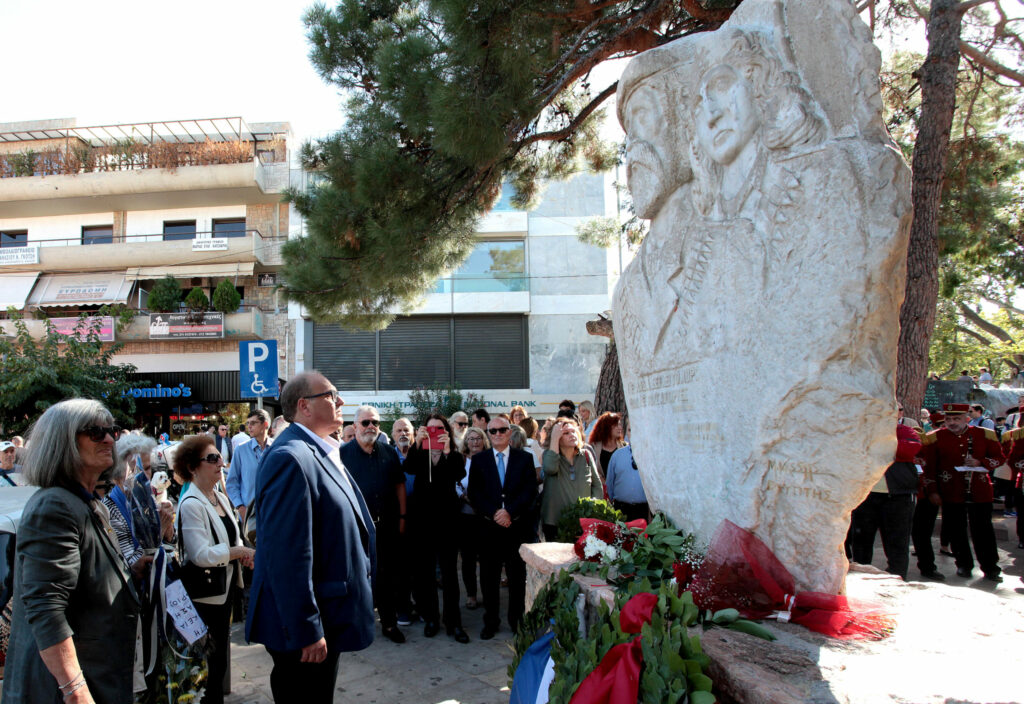 Δήμος Χαλανδρίου: Προσβολή στον εθνικό εορτασμό η στάση της κ. Αγαπητού ...